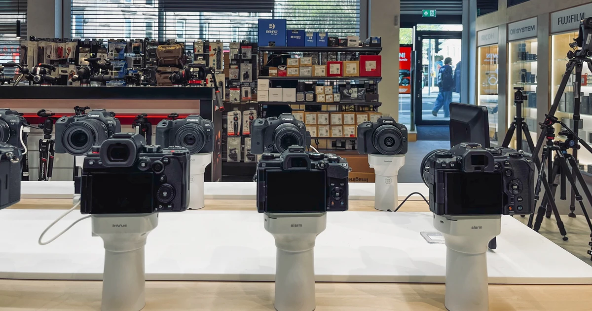 I Visited 35 Camera Stores In Edinburgh | Here’s What I’d Actually ...