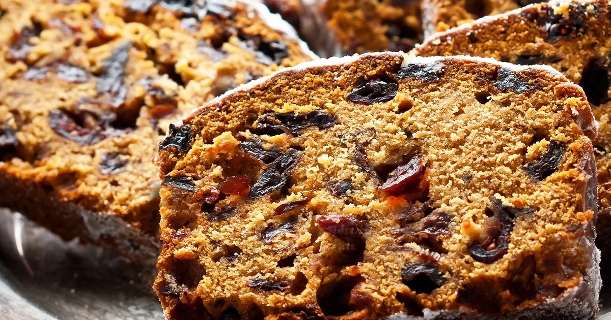 How To Make Authentic Scottish Whisky Cake - A Delicious Holiday Treat